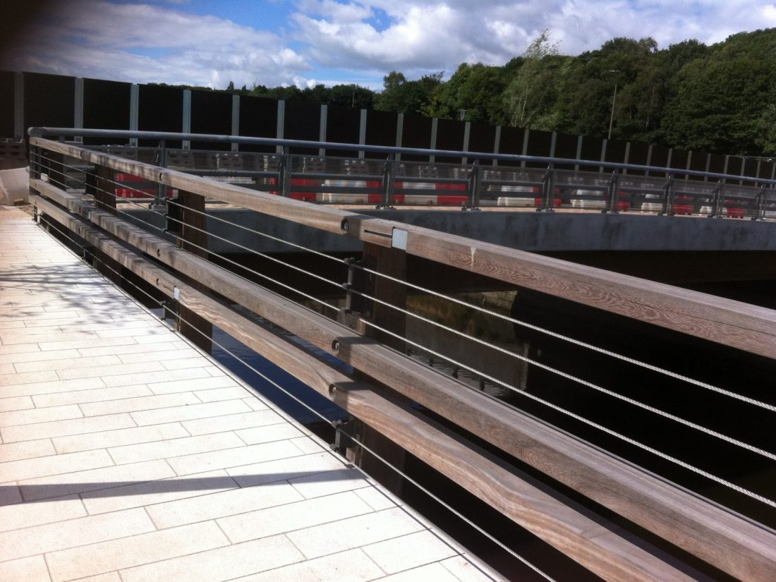N1 Vehicle Parapets - Sarum Hardwood Structures, Timber Bridges ...